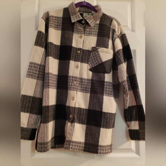 Cindy Bai | Tops | Cindy Bai Polar Fleece Shacket | Poshmark